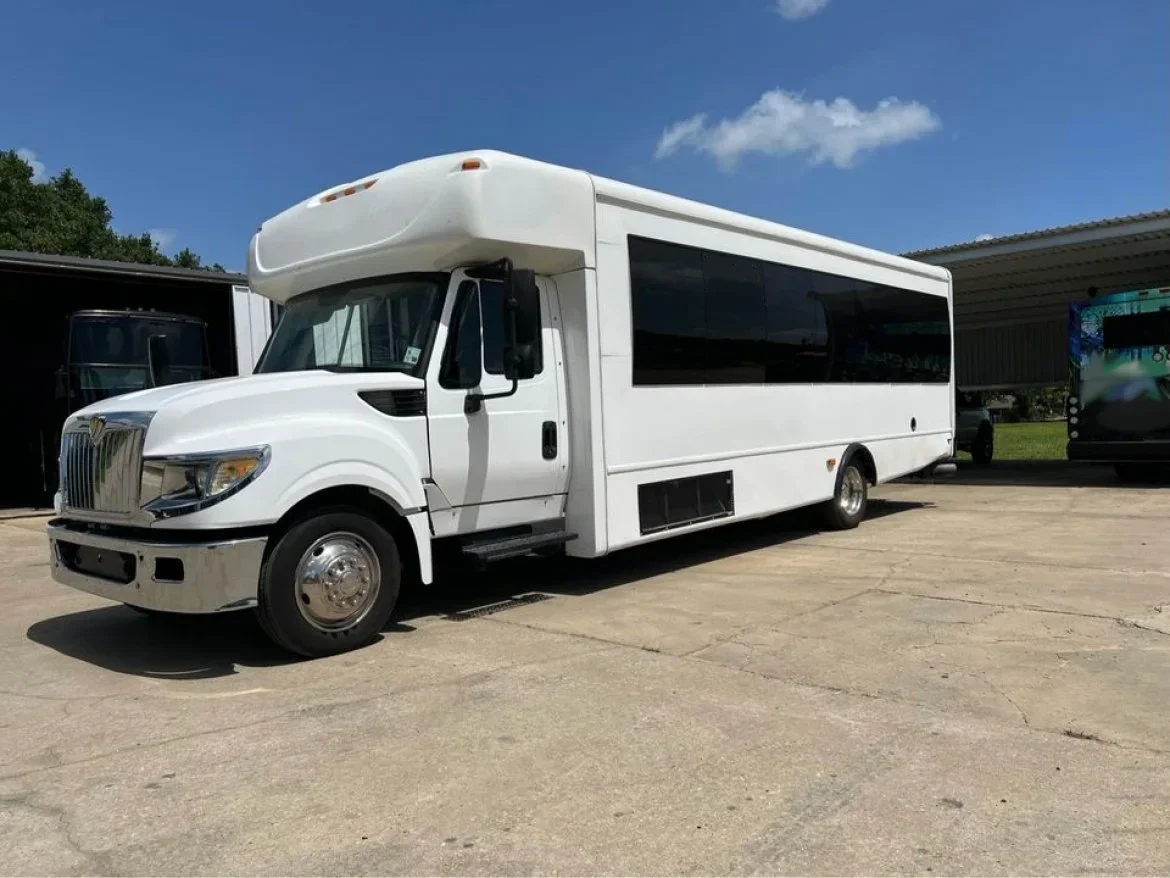2014 International Krystal Limo Bus #15991 | BusesForSale