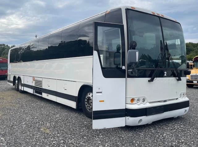 2006 Prevost LeMirage XL 2 Coach | BusesForSale.com | BusesForSale