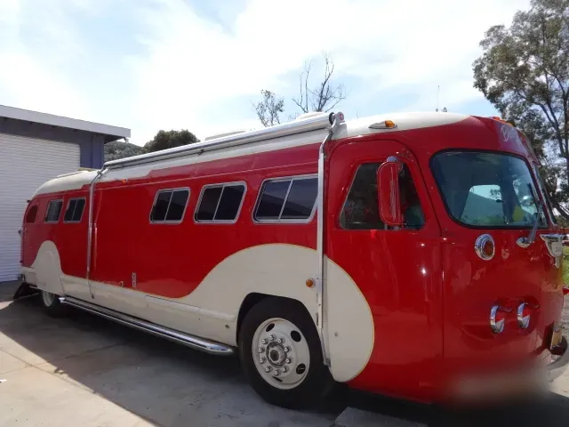 1946 Flxible Clipper Antique Conversion | BusesForSale.com | BusesForSale