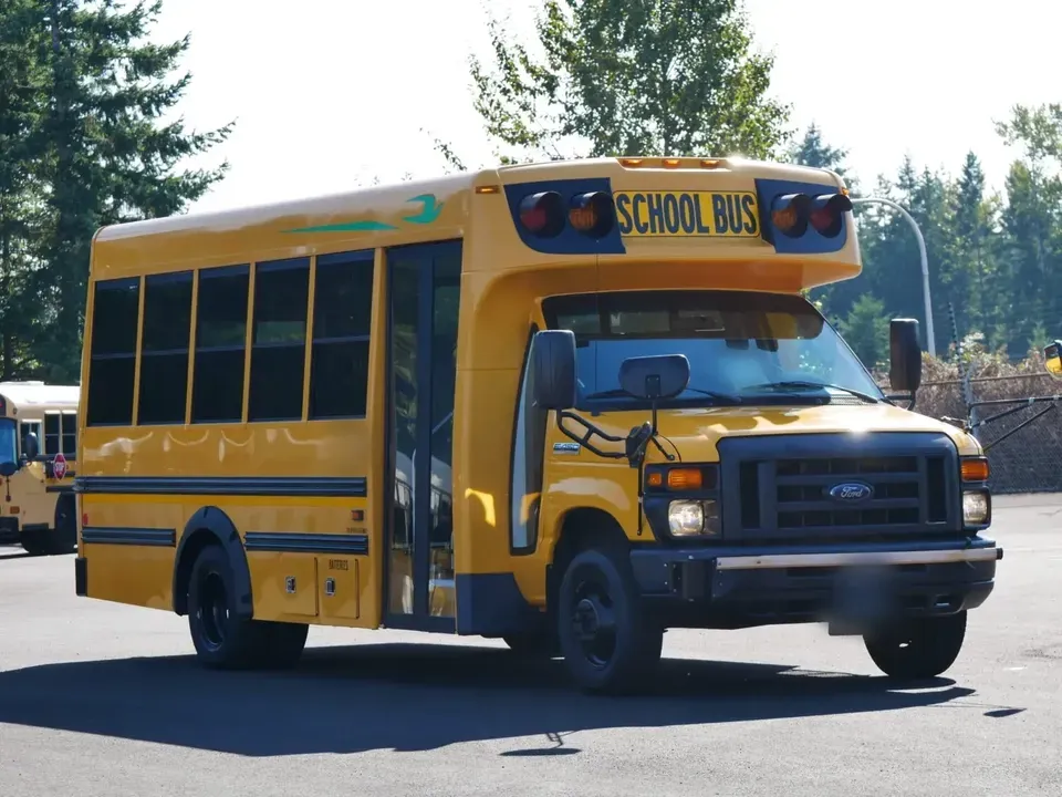 2016 Ford E450 Girardin Mini School Bus | BusesForSale.com | BusesForSale