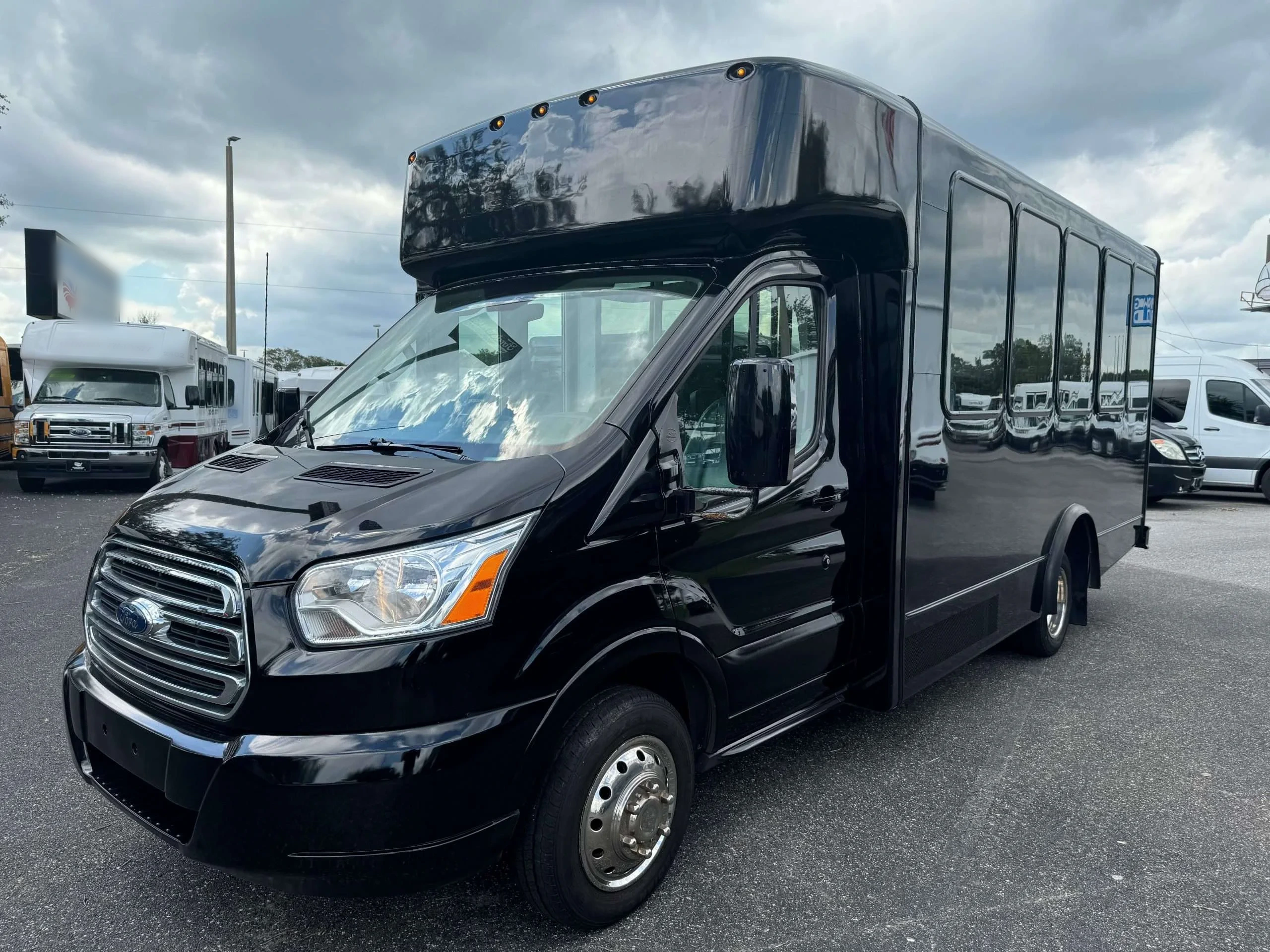 2019 Ford T-350 World Trans Perimeter | BusesForSale.com | BusesForSale