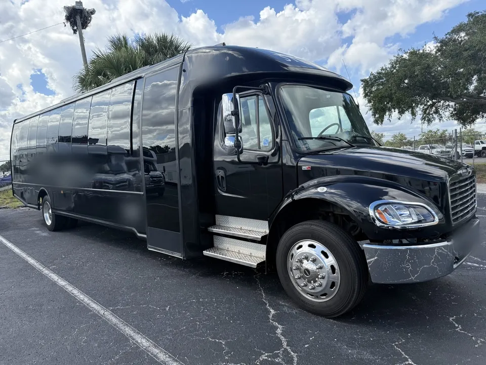 2023 Turtle Top Odyssey XL Shuttle Bus | BusesForSale.com | BusesForSale